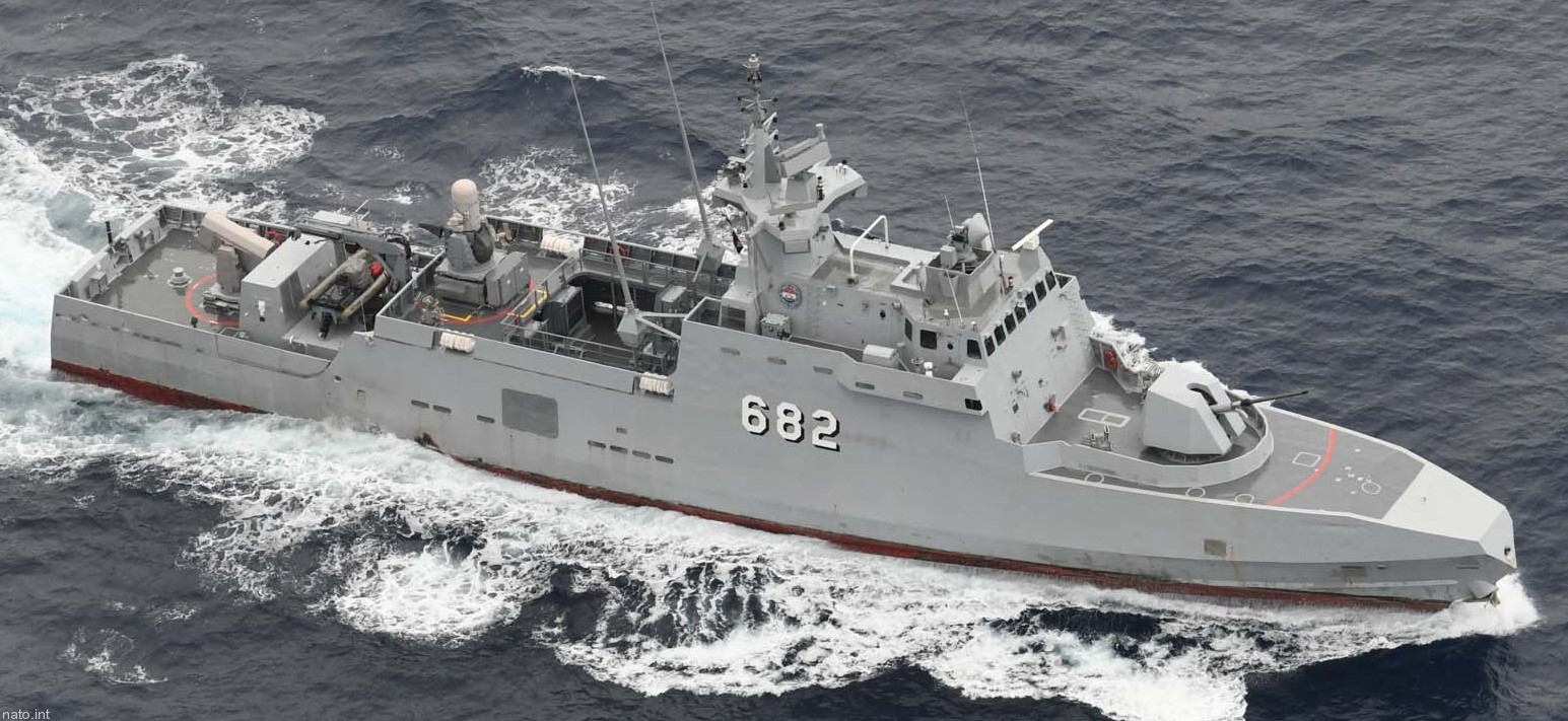 Ezzat Ambassador Mk III Fast Missile Craft Egyptian Navy Ezzat Ambassador Mk III Fast Missile Craft Egyptian Navy