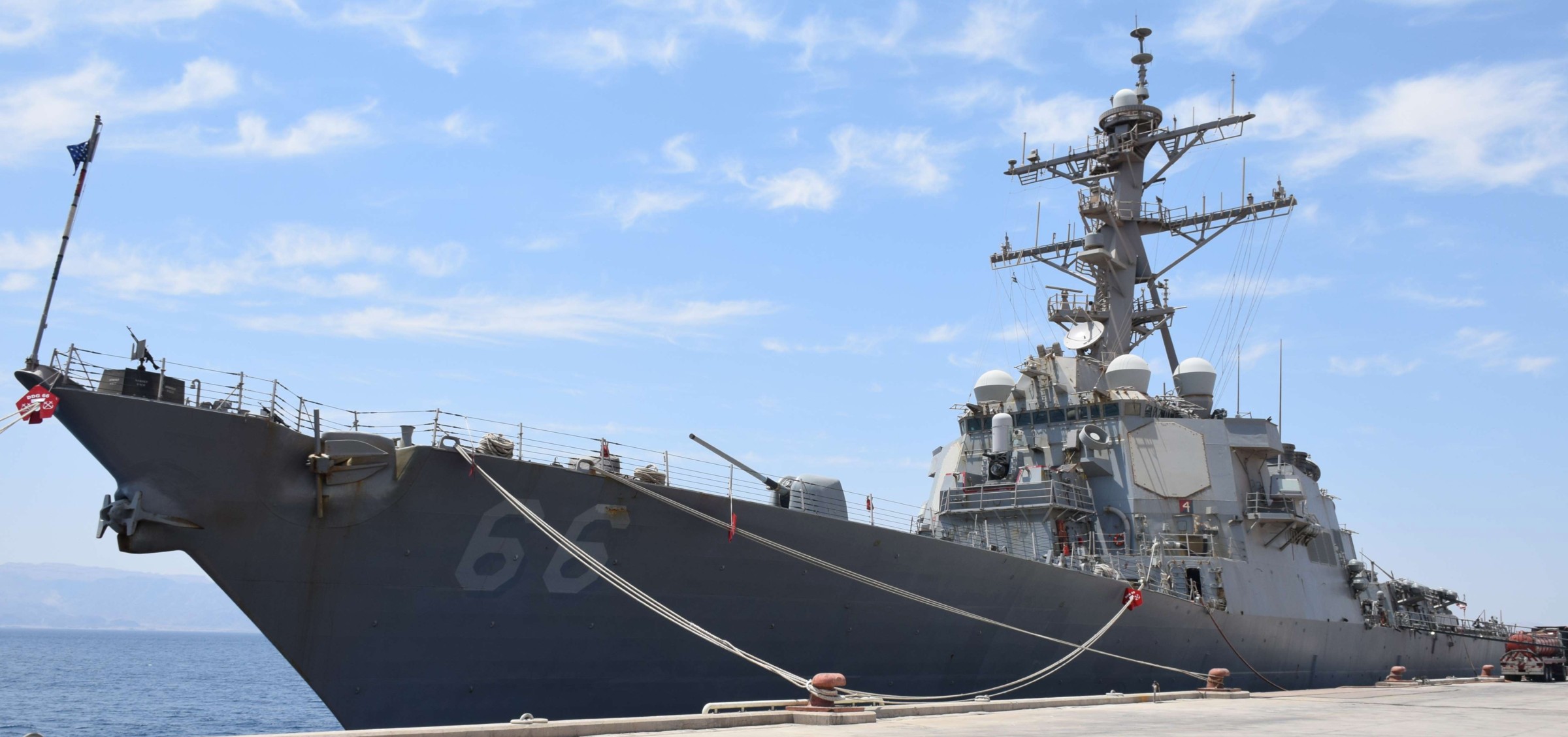 USS Gonzalez DDG-66 Arleigh Burke class Destroyer US Navy