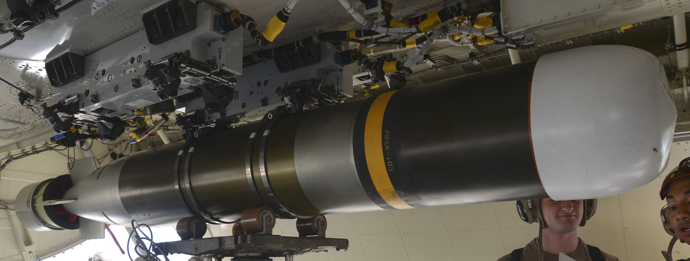 Mk.54 MAKO lightweight torpedo LHT Navy Raytheon